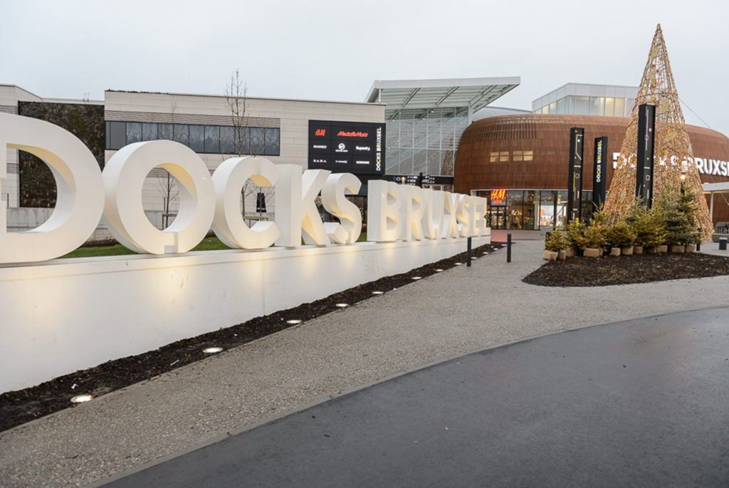 «Docks Bruxsel», Bruselas - Indigo